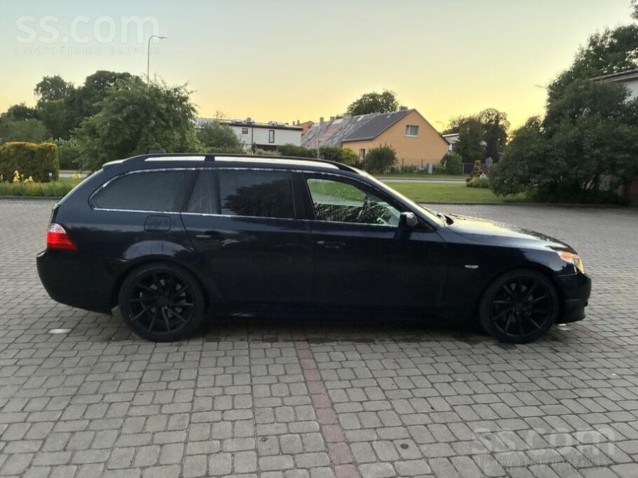 Blue BMW 525 2007 in Liepaja, with an engine capacity of 2.50 L and mileage of 421 thousand km for 3900 €, photo 7 on AUTOMOTO.COM.LV