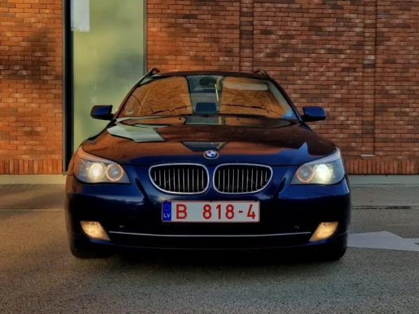 Zils BMW 525 2007 Rīga, ar dzinēja tilpumu 3.00 L un nobraukumu 0 tūkst. km par 6590 €, foto 2 vietnē AUTOMOTO.COM.LV