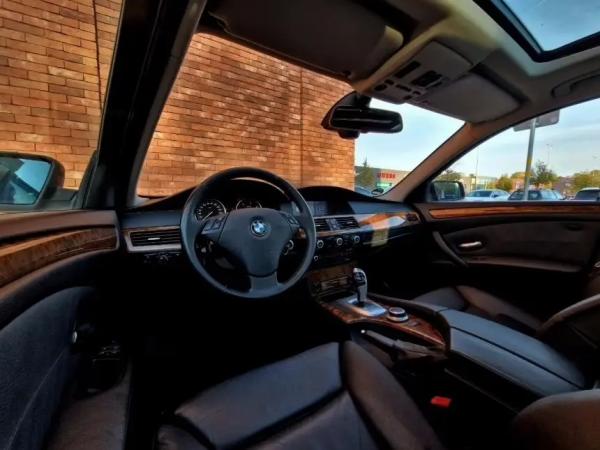 Zils BMW 525 2007 Rīga, ar dzinēja tilpumu 3.00 L un nobraukumu 0 tūkst. km par 6590 €, foto 10 vietnē AUTOMOTO.COM.LV