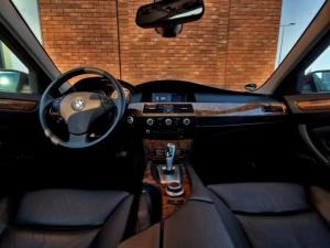 Blue BMW 525 2007 in Riga, with an engine capacity of 3.00 L and mileage of 0 thousand km for 6590 €, photo 13 on AUTOMOTO.COM.LV