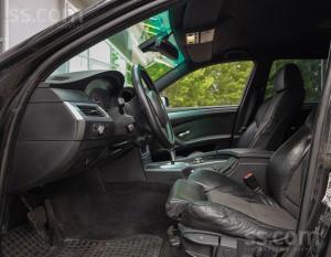 Zils BMW 525 2007 Rīga, ar dzinēja tilpumu 3.00 L un nobraukumu 416 tūkst. km par 3495 €, foto 8 vietnē AUTOMOTO.COM.LV