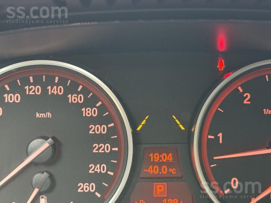 Zils BMW 525 2007 Jelgava, ar dzinēja tilpumu 3.00 L un nobraukumu 412 tūkst. km par 6900 €, foto 20 vietnē AUTOMOTO.COM.LV