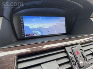 Zils BMW 525 2007 Jelgava, ar dzinēja tilpumu 3.00 L un nobraukumu 412 tūkst. km par 6900 €, foto 22 vietnē AUTOMOTO.COM.LV
