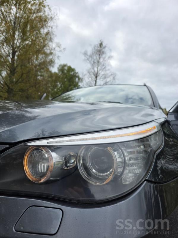 Zils BMW 525 2007 Rīga, ar dzinēja tilpumu 3.00 L un nobraukumu 391 tūkst. km par 4750 €, foto 6 vietnē AUTOMOTO.COM.LV