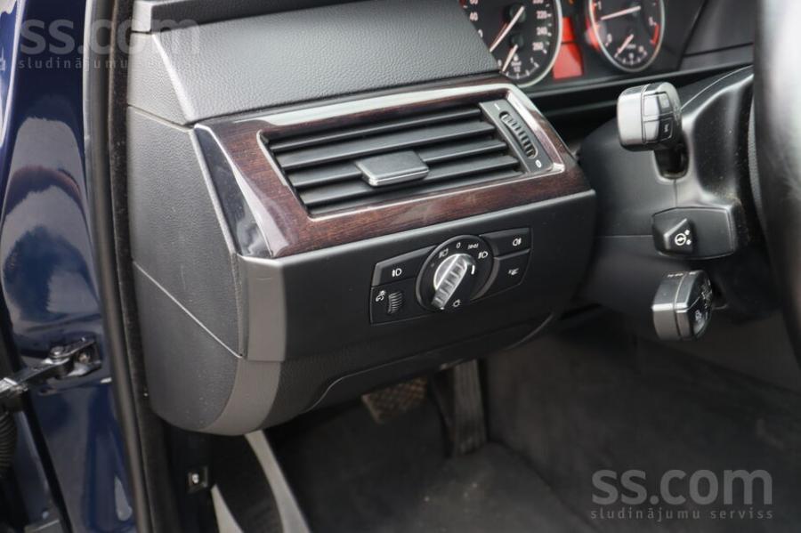 Zils BMW 525 2007 Rīga, ar dzinēja tilpumu 3.00 L un nobraukumu 0 tūkst. km par 6790 €, foto 13 vietnē AUTOMOTO.COM.LV