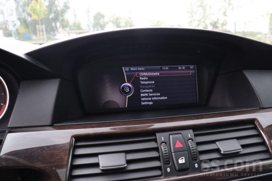 Zils BMW 525 2007 Rīga, ar dzinēja tilpumu 3.00 L un nobraukumu 0 tūkst. km par 6790 €, foto 18 vietnē AUTOMOTO.COM.LV
