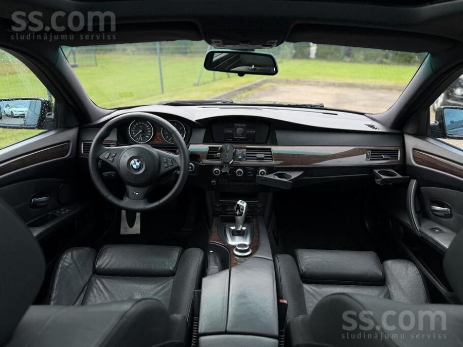 Blue BMW 525 2007 in Riga, with an engine capacity of 3.00 L and mileage of 0 thousand km for 4999 €, photo 8 on AUTOMOTO.COM.LV