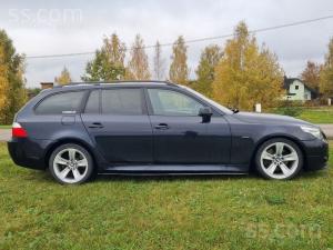 Blue BMW 525 2007 in Aizkraukle, with an engine capacity of 3.00 L and mileage of 319 thousand km for 4150 €, photo 10 on AUTOMOTO.COM.LV