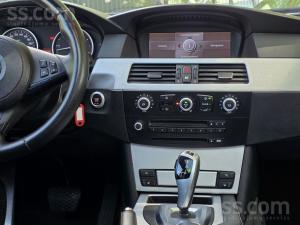 Blue BMW 525 2008 in Liepaja, with an engine capacity of 3.00 L and mileage of 359 thousand km for 5600 €, photo 25 on AUTOMOTO.COM.LV
