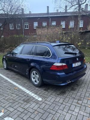 Blue BMW 525 2008 in Riga, with an engine capacity of 3.00 L and mileage of 0 thousand km for 5900 €, photo 3 on AUTOMOTO.COM.LV