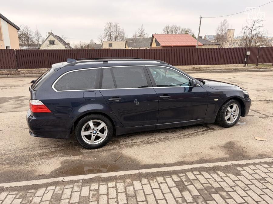 Zils BMW 525 2008 Šauļi, ar dzinēja tilpumu 3.00 L un nobraukumu 340 tūkst. km par 3000 €, foto 7 vietnē AUTOMOTO.COM.LV