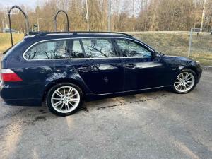 Blue BMW 525 2008 in Vilnius, with an engine capacity of 2.50 L and mileage of 376 thousand km for 3200 €, photo 7 on AUTOMOTO.COM.LV