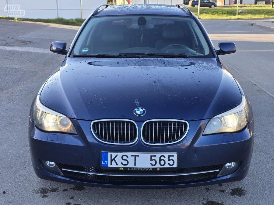 Zils BMW 525 2008 Alīta, ar dzinēja tilpumu 2.50 L un nobraukumu 430 tūkst. km par 3850 €, foto 8 vietnē AUTOMOTO.COM.LV