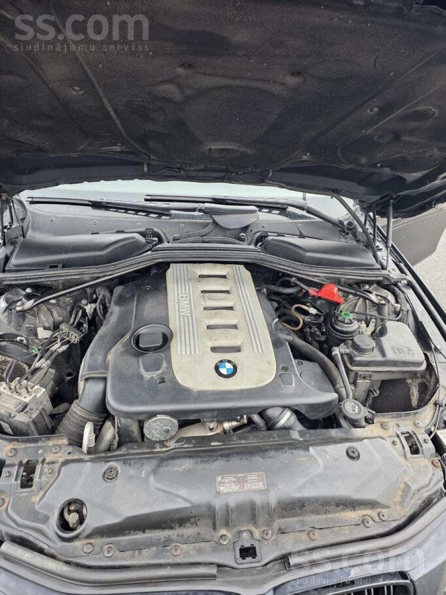 Zils BMW 525 2008 Rīga, ar dzinēja tilpumu 3.00 L un nobraukumu 316 tūkst. km par 6650 €, foto 7 vietnē AUTOMOTO.COM.LV
