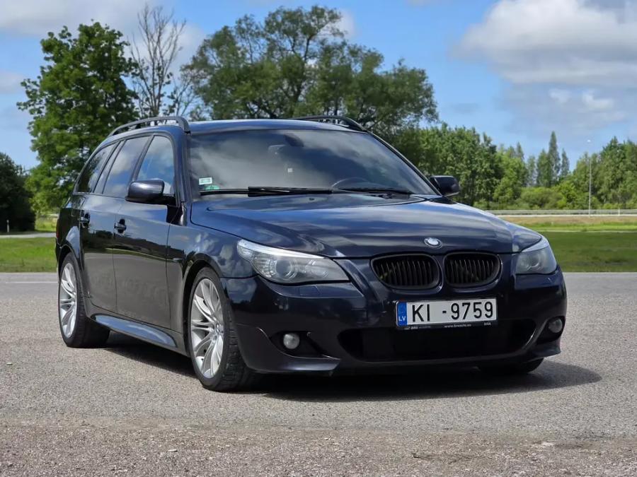 Синий БМВ 525 2008 в Гробиня, объемом двигателя 3.00 л и пробегом 359 тыс. км за 6000 €, фото 4 на AUTOMOTO.COM.LV
