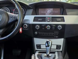 Синий БМВ 525 2008 в Гробиня, объемом двигателя 3.00 л и пробегом 359 тыс. км за 6000 €, фото 26 на AUTOMOTO.COM.LV