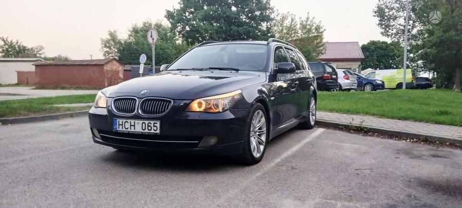 Zils BMW 525 2008 Viļņa, ar dzinēja tilpumu 2.99 L un nobraukumu 473 tūkst. km par 2900 €, foto 9 vietnē AUTOMOTO.COM.LV