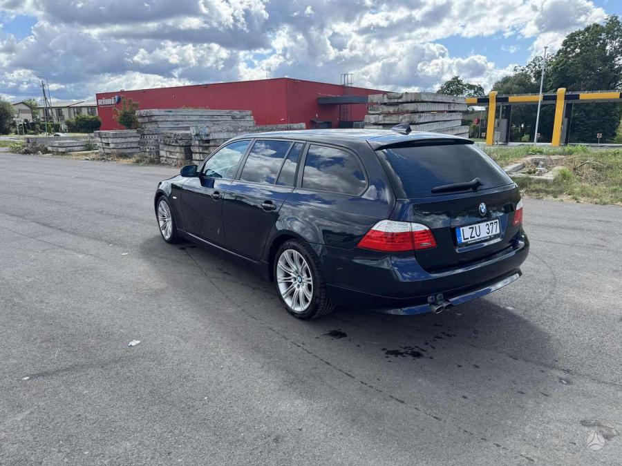 Zils BMW 525 2008 Kauņa, ar dzinēja tilpumu 2.99 L un nobraukumu 403 tūkst. km par 4500 €, foto 3 vietnē AUTOMOTO.COM.LV