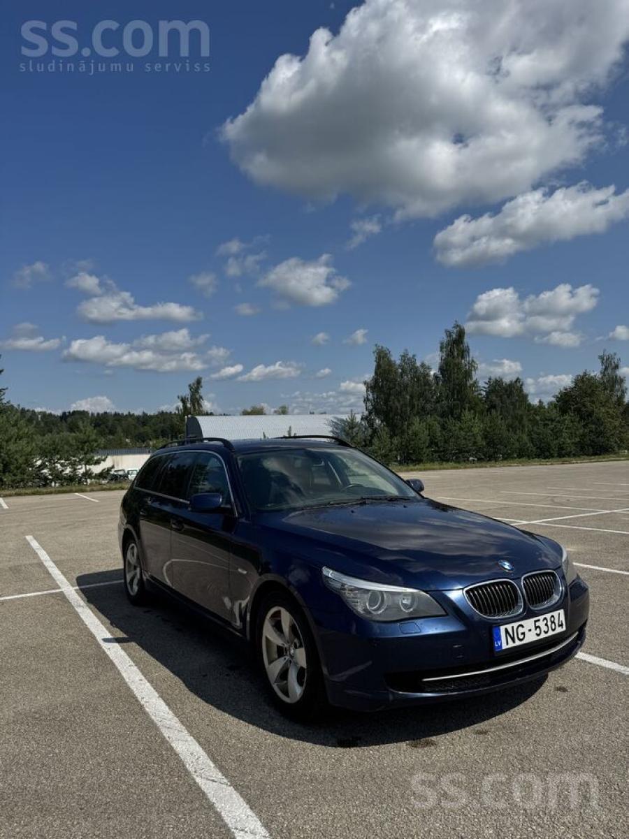 Blue BMW 525 2009 in Madona, with an engine capacity of 3.00 L and mileage of 365 thousand km for 3300 €, photo 1 on AUTOMOTO.COM.LV