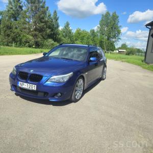 Blue BMW 525 2009 in Ogre, with an engine capacity of 3.00 L and mileage of 317 thousand km for 7300 €, photo 3 on AUTOMOTO.COM.LV