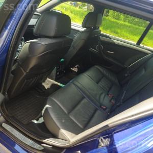 Blue BMW 525 2009 in Ogre, with an engine capacity of 3.00 L and mileage of 317 thousand km for 7300 €, photo 7 on AUTOMOTO.COM.LV