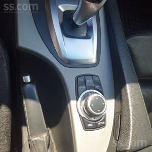 Blue BMW 525 2009 in Ogre, with an engine capacity of 3.00 L and mileage of 317 thousand km for 7300 €, photo 9 on AUTOMOTO.COM.LV