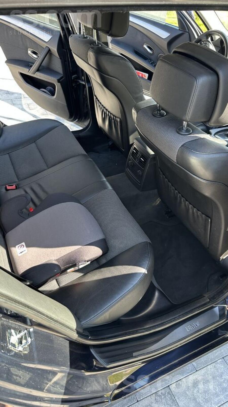 Zils BMW 525 2009 Rīga, ar dzinēja tilpumu 3.00 L un nobraukumu 300 tūkst. km par 4250 €, foto 6 vietnē AUTOMOTO.COM.LV