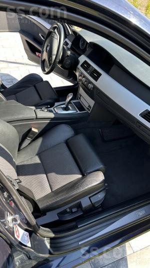 Zils BMW 525 2009 Rīga, ar dzinēja tilpumu 3.00 L un nobraukumu 300 tūkst. km par 4250 €, foto 8 vietnē AUTOMOTO.COM.LV
