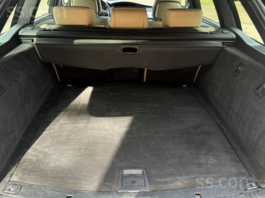 Zils BMW 525 2009 Rīga, ar dzinēja tilpumu 3.00 L un nobraukumu 321 tūkst. km par 5850 €, foto 15 vietnē AUTOMOTO.COM.LV