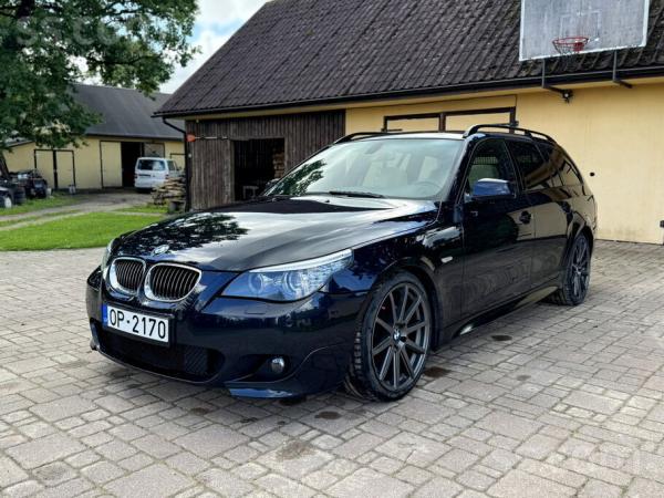 Blue BMW 525 2009 in Riga, with an engine capacity of 3.00 L and mileage of 320 thousand km for 6200 €, photo 8 on AUTOMOTO.COM.LV