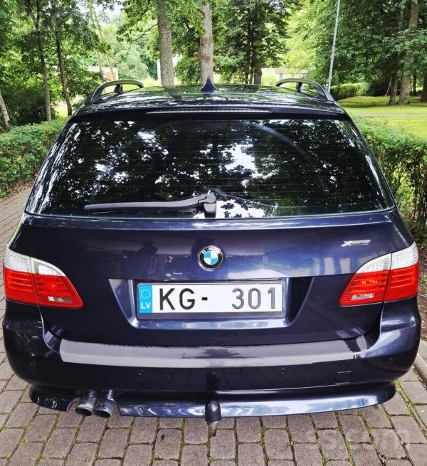 Blue BMW 525 2009 in Liepaja, with an engine capacity of 3.00 L and mileage of 376 thousand km for 6550 €, photo 6 on AUTOMOTO.COM.LV