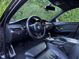Zils BMW 525 2009 Viļņa, ar dzinēja tilpumu 2.99 L un nobraukumu 393 tūkst. km par 7500 €, foto 16 vietnē AUTOMOTO.COM.LV