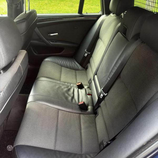 BMW 525 2009 Kauņa vietnē Zils BMW 525 2009 Kauņa, ar dzinēja tilpumu 2.99 L un nobraukumu 407 tūkst. km par 4700 €, foto 8 vietnē AUTOMOTO.COM.LV