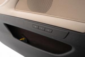 Zils BMW 525 2010 Rīga, ar dzinēja tilpumu 3.00 L un nobraukumu 299 tūkst. km par 8800 €, foto 13 vietnē AUTOMOTO.COM.LV