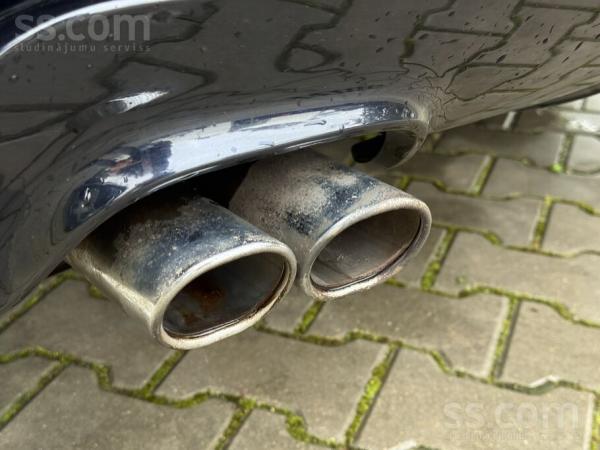 Zils BMW 525 2010 Rīga, ar dzinēja tilpumu 3.00 L un nobraukumu 479 tūkst. km par 6850 €, foto 9 vietnē AUTOMOTO.COM.LV