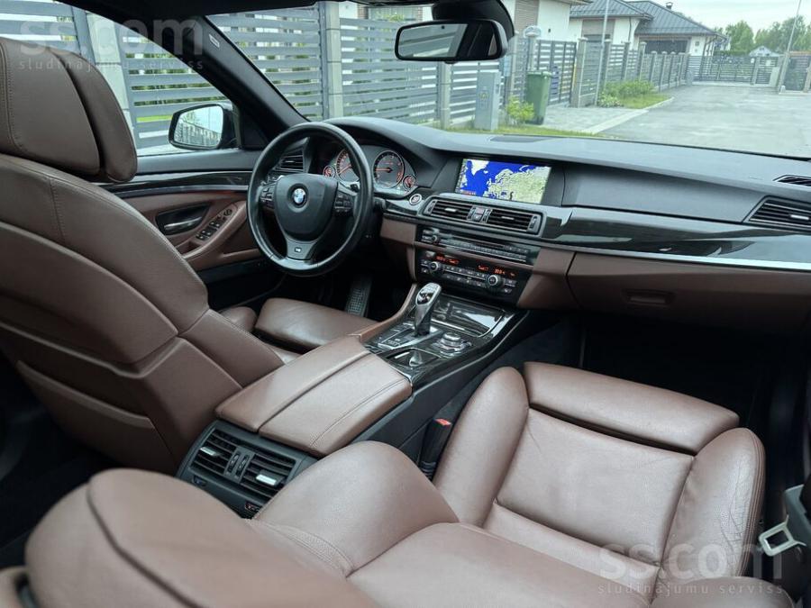 Zils BMW 525 2011 Jelgava, ar dzinēja tilpumu 3.00 L un nobraukumu 399 tūkst. km par 2000 €, foto 14 vietnē AUTOMOTO.COM.LV