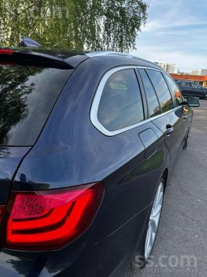 Blue BMW 525 2011 in Riga, with an engine capacity of 2.50 L and mileage of 340 thousand km for 2350 €, photo 5 on AUTOMOTO.COM.LV