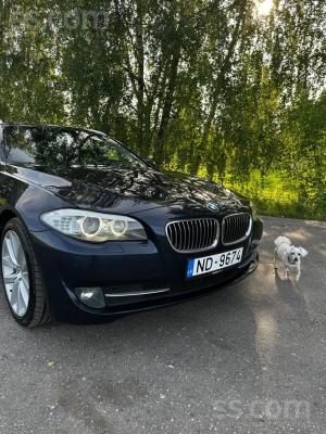 Blue BMW 525 2011 in Riga, with an engine capacity of 2.50 L and mileage of 340 thousand km for 2350 €, photo 20 on AUTOMOTO.COM.LV
