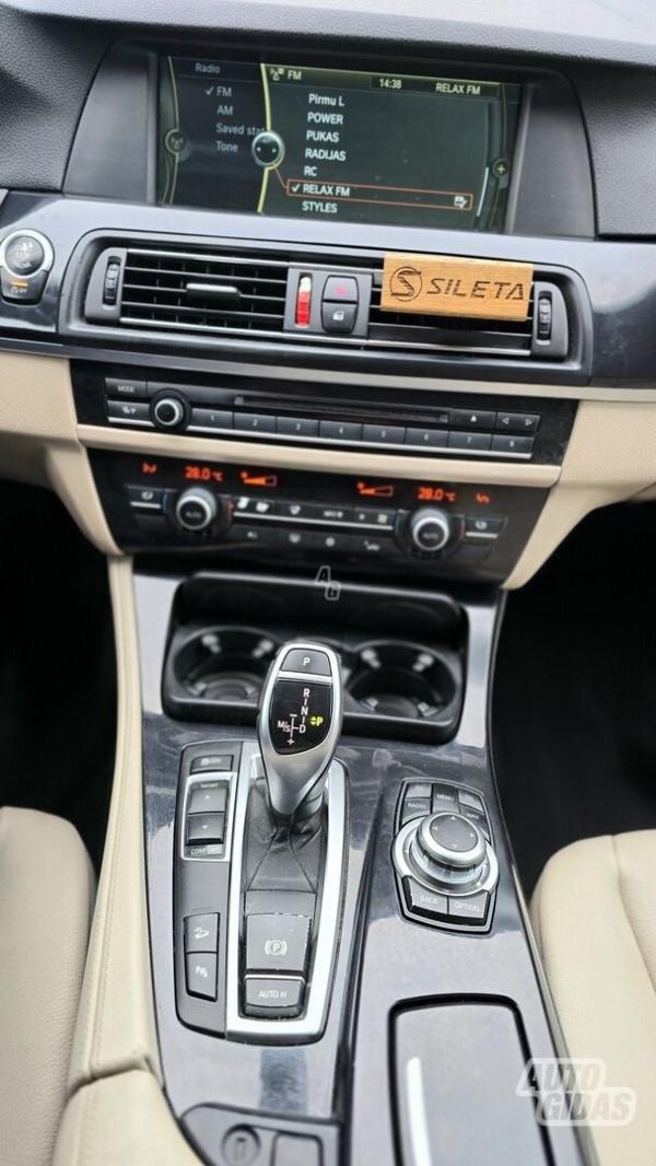 Zils BMW 525 2011 Šauļi, ar dzinēja tilpumu 2.00 L un nobraukumu 325 tūkst. km par 6950 €, foto 7 vietnē AUTOMOTO.COM.LV