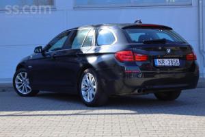 Blue BMW 525 2011 in Riga, with an engine capacity of 3.00 L and mileage of 0 thousand km for 6995 €, photo 5 on AUTOMOTO.COM.LV
