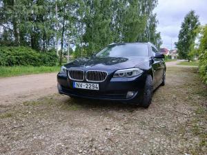 Blue BMW 525 2011 in Rezekne, with an engine capacity of 2.00 L and mileage of 349 thousand km for 7950 €, photo 3 on AUTOMOTO.COM.LV