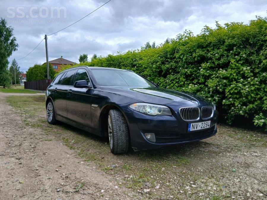 Blue BMW 525 2011 in Rezekne, with an engine capacity of 2.00 L and mileage of 349 thousand km for 7950 €, photo 6 on AUTOMOTO.COM.LV