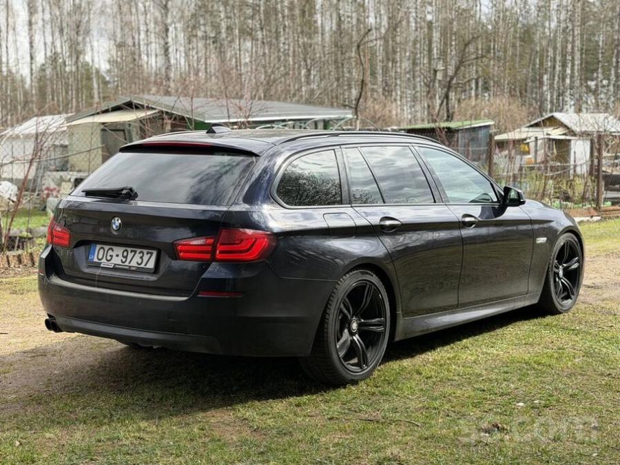 Zils BMW 525 2011 Rīga, ar dzinēja tilpumu 3.00 L un nobraukumu 344 tūkst. km par 10500 €, foto 4 vietnē AUTOMOTO.COM.LV