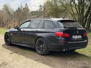 Zils BMW 525 2011 Rīga, ar dzinēja tilpumu 3.00 L un nobraukumu 344 tūkst. km par 10500 €, foto 5 vietnē AUTOMOTO.COM.LV