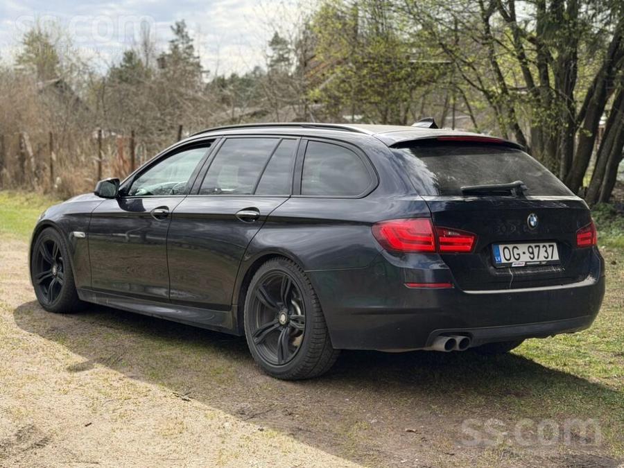 Zils BMW 525 2011 Rīga, ar dzinēja tilpumu 3.00 L un nobraukumu 344 tūkst. km par 10500 €, foto 5 vietnē AUTOMOTO.COM.LV