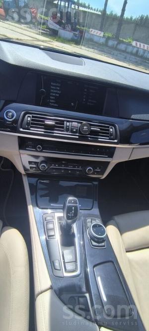 Zils BMW 525 2011 Daugavpils, ar dzinēja tilpumu 3.00 L un nobraukumu 310 tūkst. km par 8500 €, foto 11 vietnē AUTOMOTO.COM.LV