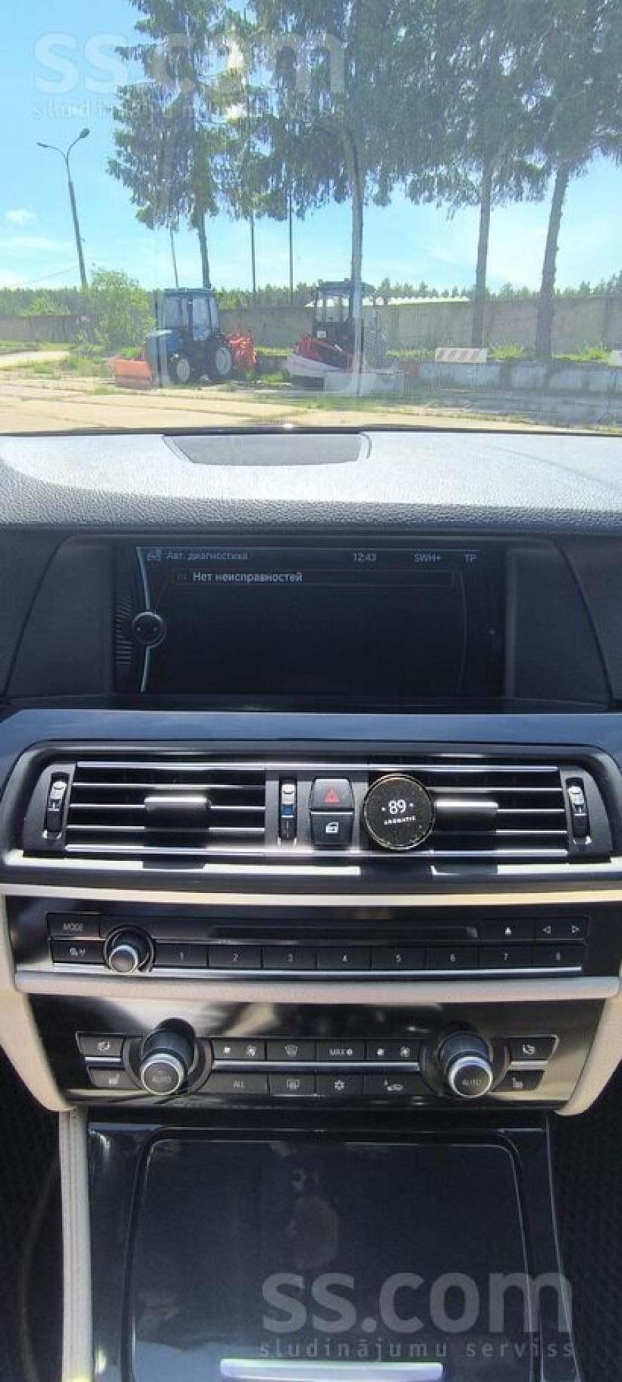 Zils BMW 525 2011 Daugavpils, ar dzinēja tilpumu 3.00 L un nobraukumu 310 tūkst. km par 8500 €, foto 12 vietnē AUTOMOTO.COM.LV