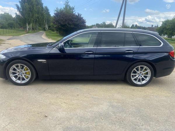 Blue BMW 525 2011 in Vilkaviskis, with an engine capacity of 2.00 L and mileage of 227 thousand km for 7750 €, photo 5 on AUTOMOTO.COM.LV