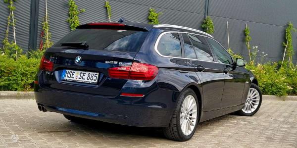 Blue BMW 525 2011 in Vilnius, with an engine capacity of 2.00 L and mileage of 209 thousand km for 7650 €, photo 8 on AUTOMOTO.COM.LV