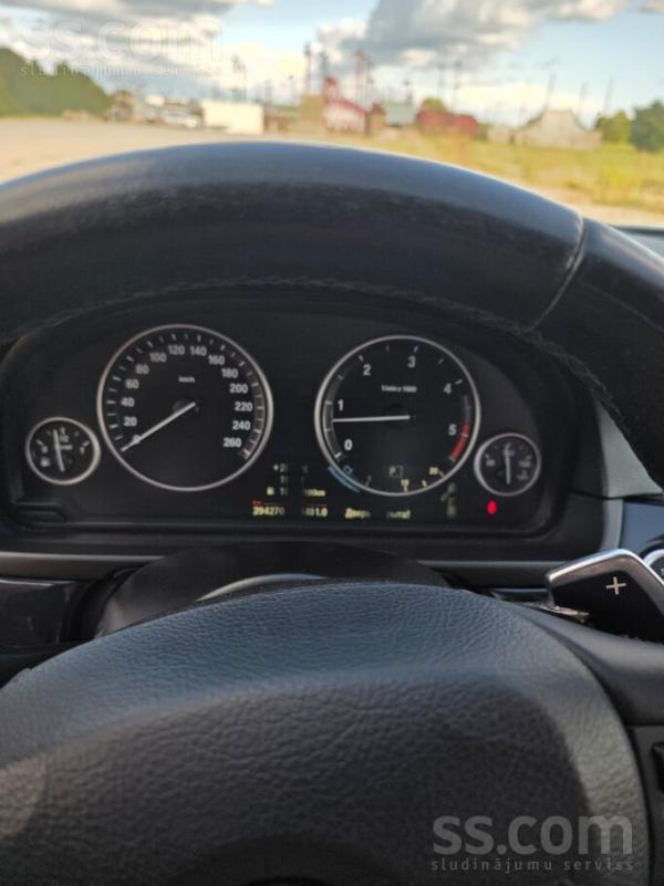 Zils BMW 525 2011 Rīga, ar dzinēja tilpumu 3.00 L un nobraukumu 294 tūkst. km par 10300 €, foto 7 vietnē AUTOMOTO.COM.LV